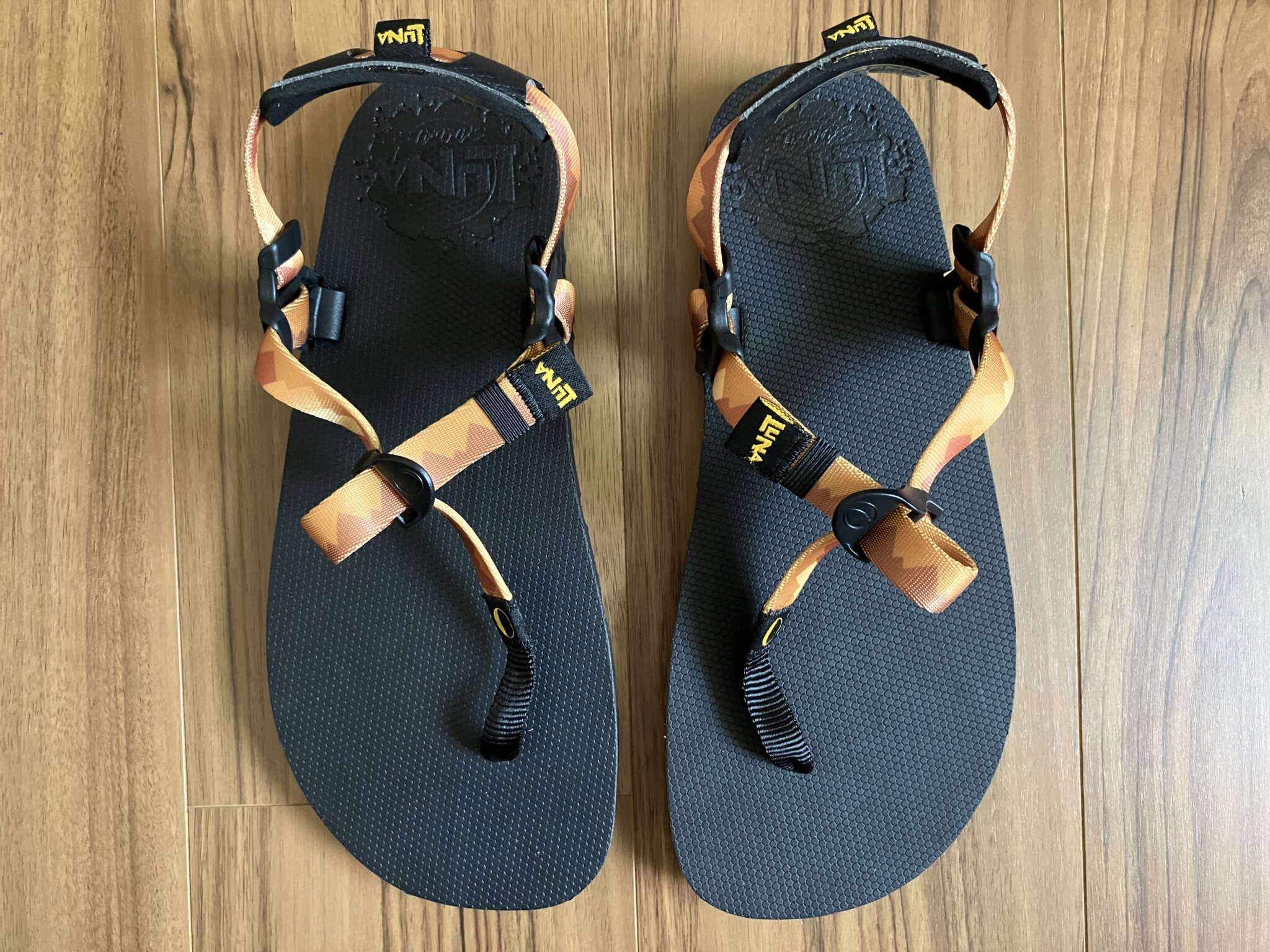 ルナサンダル（LUNA SANDALS Mono Winged Edition）―― ベアフットランニングをはじめました | Green